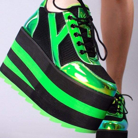 YRU | Shoes | Karazii Platform Sneakers In Black Green | Poshmark
